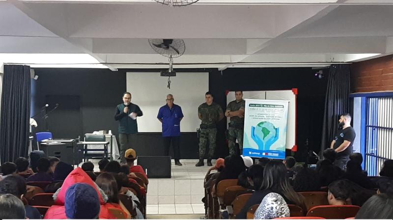Jornal O Victoriano de Avaré - Cerca de 600 alunos de Avaré estiveram ... Jornal O Victoriano de Avaré - Cerca de 600 alunos de Avaré estiveram ...